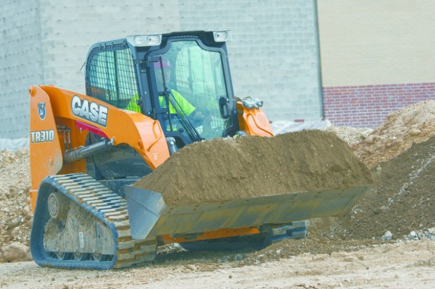 Case Track Loaders — 2015 Spec Guide | Compact Equipment